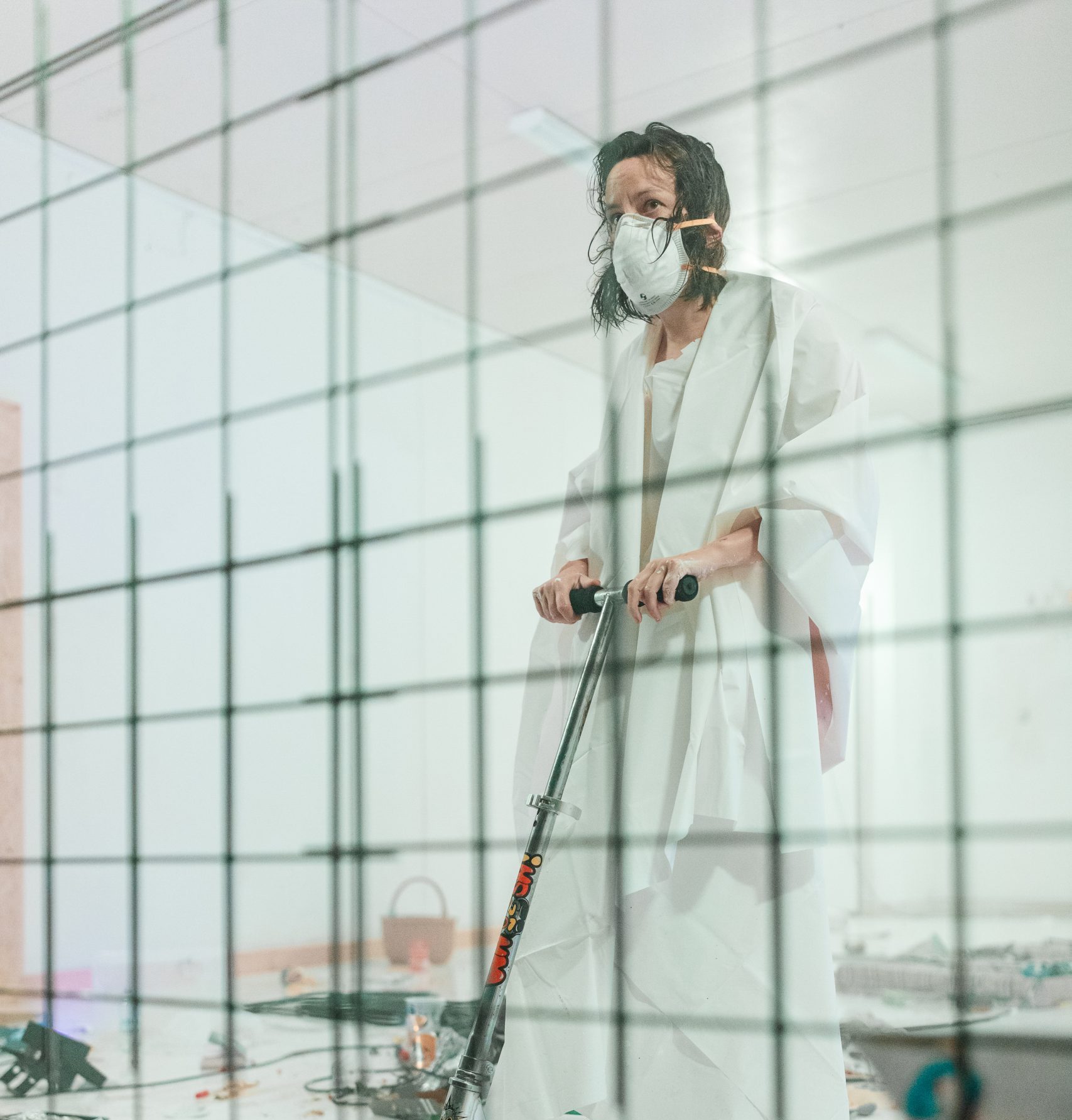 Administration: Actor in a cage – Hangö Teaterträff
